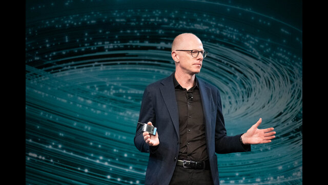 How digitalization and decarbonization shape the future of mobility