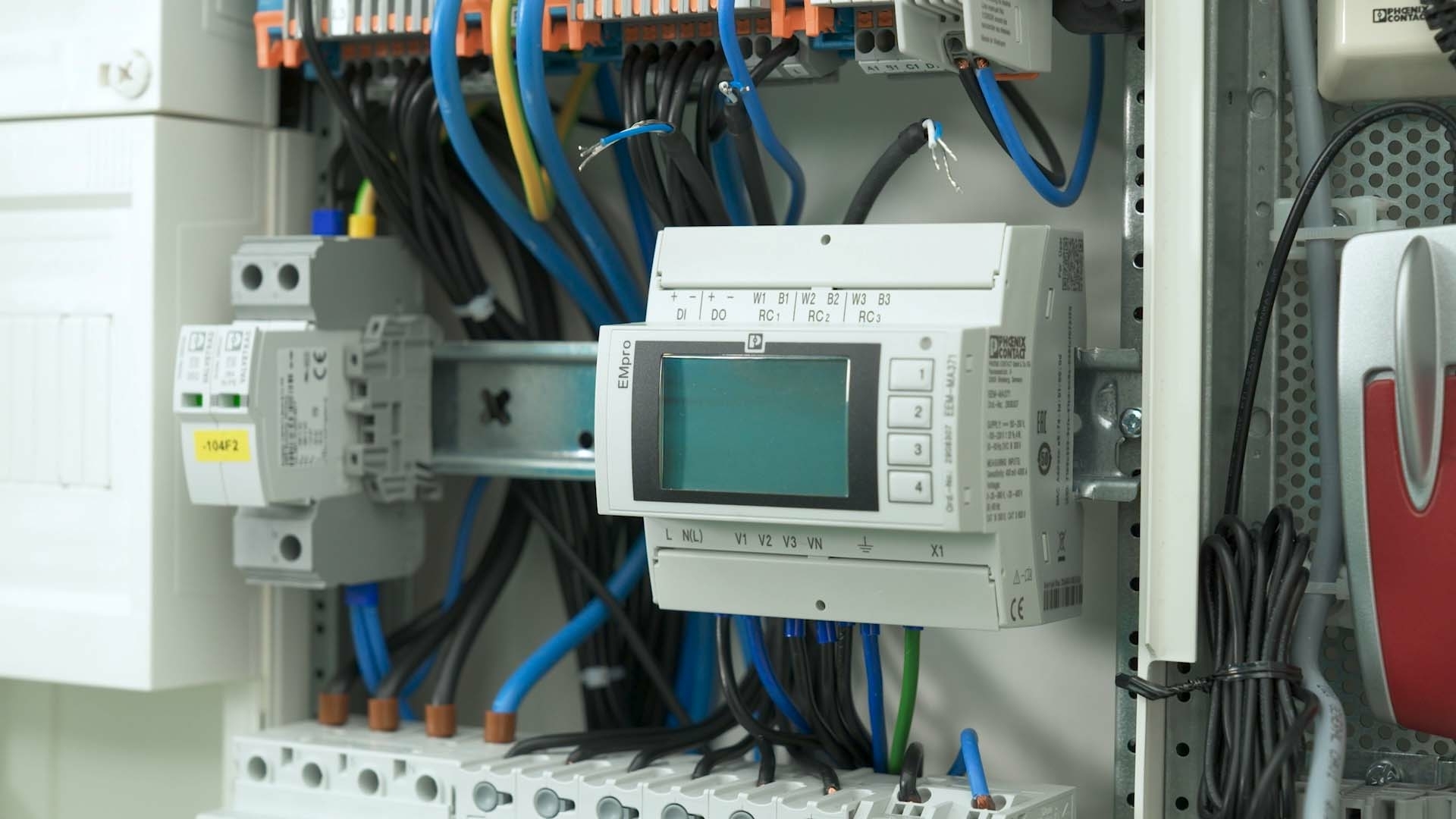 Multifunctional energy measuring devices | Phoenix Contact